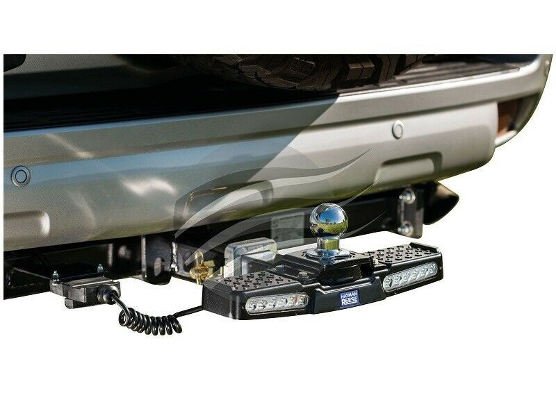 Hayman Reese Hitch Mount Step with LED Light 12V & 7 Pin Flat Plug Non ...